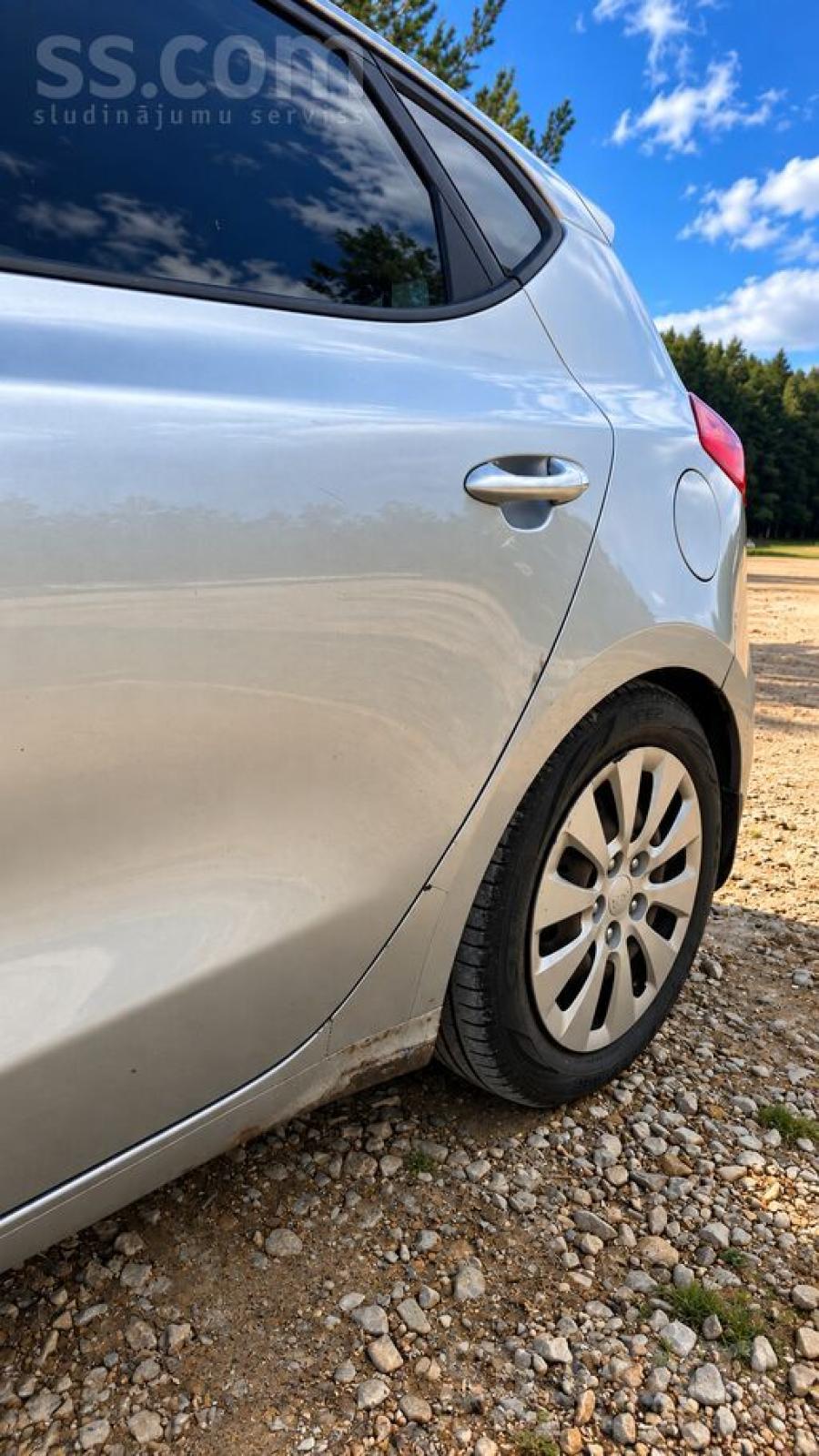 Pelēks Kia Ceed 2016 Rīga, ar dzinēja tilpumu 1.60 L un nobraukumu 209 tūkst. km par 3000 €, foto 7 vietnē AUTOMOTO.COM.LV