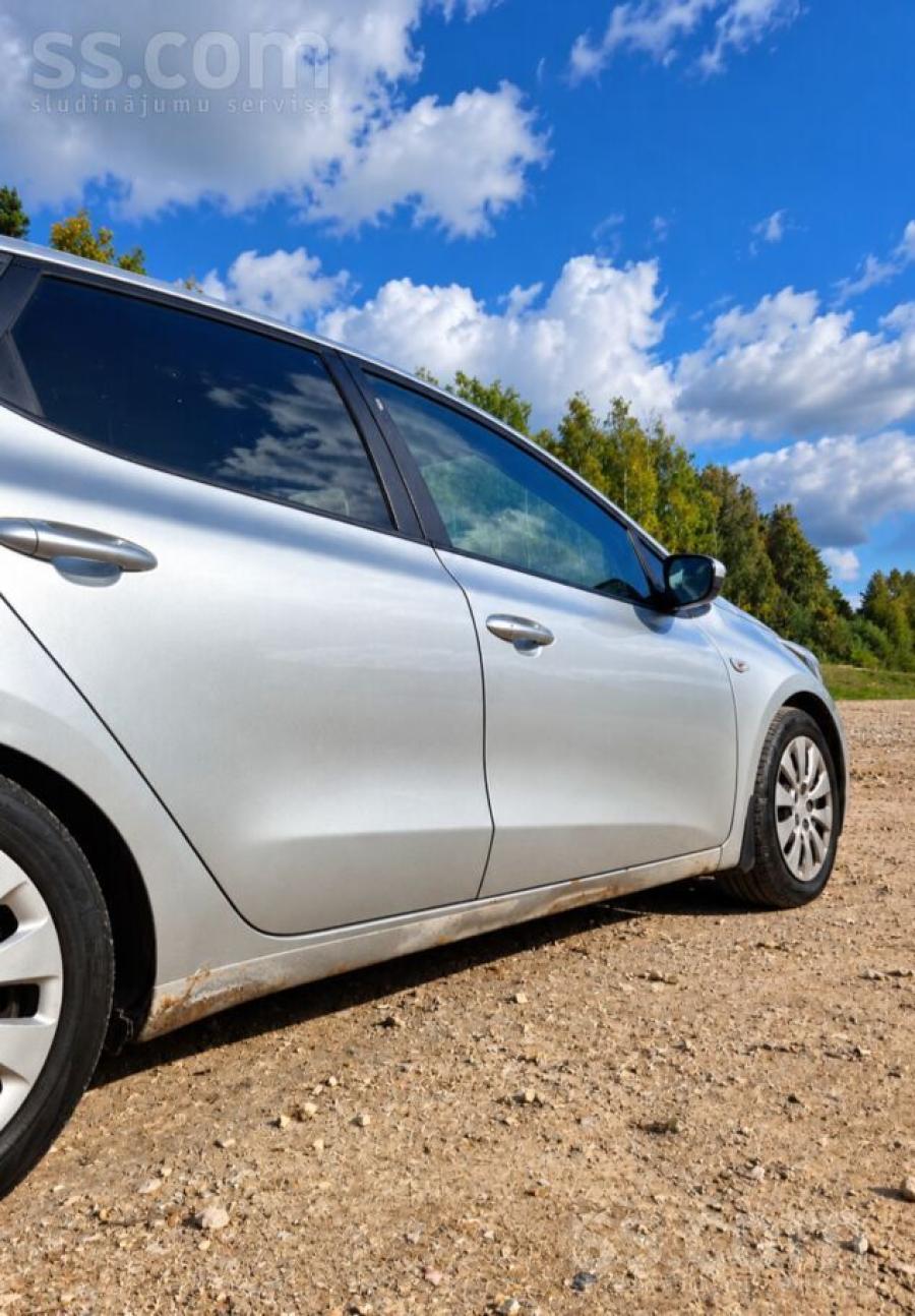 Pelēks Kia Ceed 2016 Rīga, ar dzinēja tilpumu 1.60 L un nobraukumu 209 tūkst. km par 3000 €, foto 8 vietnē AUTOMOTO.COM.LV