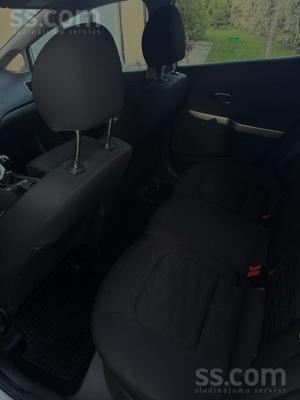 Pelēks Kia Ceed 2016 Rīga, ar dzinēja tilpumu 1.60 L un nobraukumu 209 tūkst. km par 3000 €, foto 15 vietnē AUTOMOTO.COM.LV