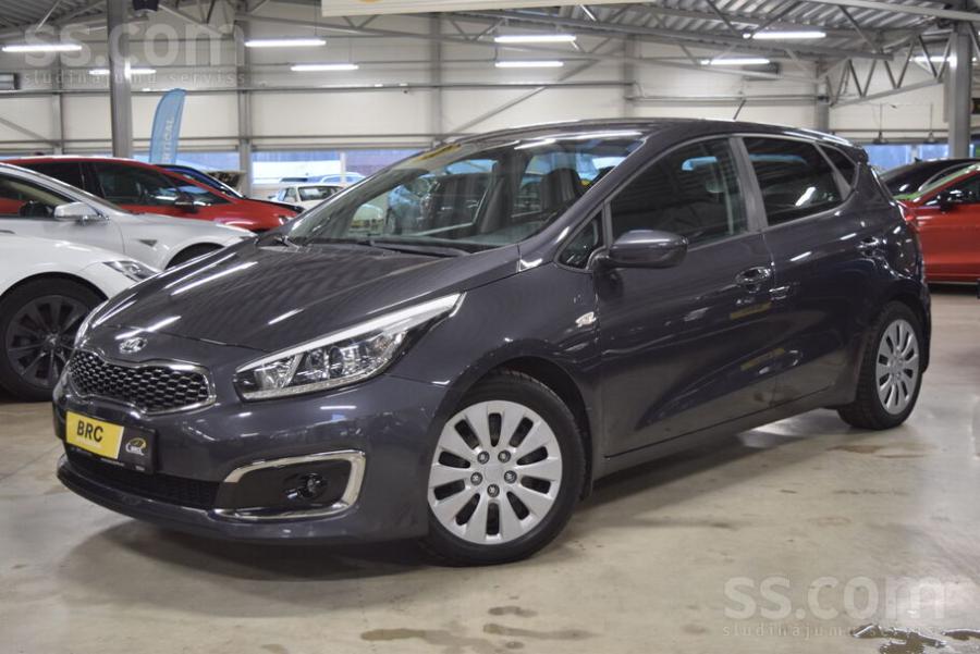 Grey Kia Ceed 2017 in Riga, with an engine capacity of 1.40 L and mileage of 169 thousand km for 5800 €, photo 1 on AUTOMOTO.COM.LV