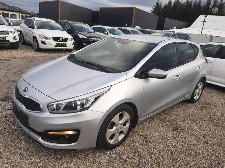 Grey Kia Ceed 2017 in Kaunas, with an engine capacity of 1.40 L and mileage of 140 thousand km for 5950 €, photo 3 on AUTOMOTO.COM.LV