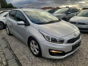 Grey Kia Ceed 2017 in Kaunas, with an engine capacity of 1.40 L and mileage of 140 thousand km for 5950 €, photo 6 on AUTOMOTO.COM.LV