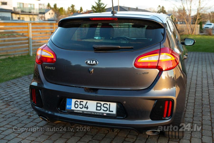 Grey Kia Ceed 2017 in Tallinn, with an engine capacity of 1.60 L and mileage of 155 thousand km for 8500 €, photo 9 on AUTOMOTO.COM.LV