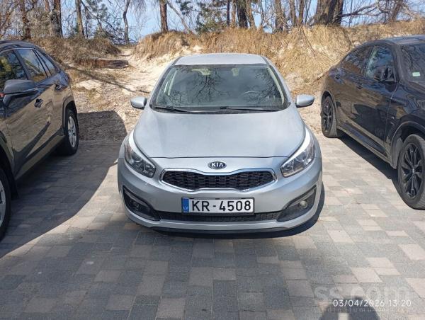 Grey Kia Ceed 2017 in Jurmala, with an engine capacity of 1.40 L and mileage of 157 thousand km for 6950 €, photo 1 on AUTOMOTO.COM.LV