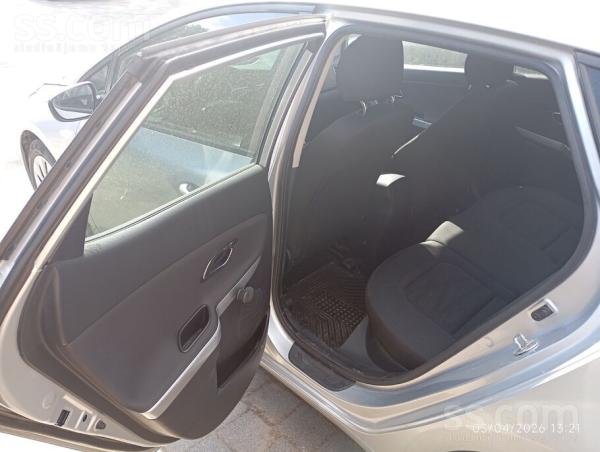 Grey Kia Ceed 2017 in Jurmala, with an engine capacity of 1.40 L and mileage of 157 thousand km for 6950 €, photo 7 on AUTOMOTO.COM.LV