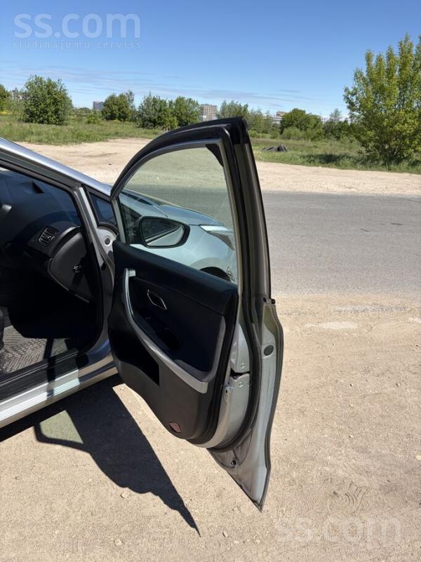 Pelēks Kia Ceed 2017 Rīga, ar dzinēja tilpumu 1.40 L un nobraukumu 193 tūkst. km par 6190 €, foto 9 vietnē AUTOMOTO.COM.LV