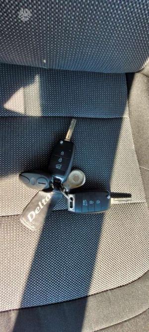 Grey Kia Ceed 2017 in Plunge, with an engine capacity of 1.60 L and mileage of 147 thousand km for 7400 €, photo 16 on AUTOMOTO.COM.LV