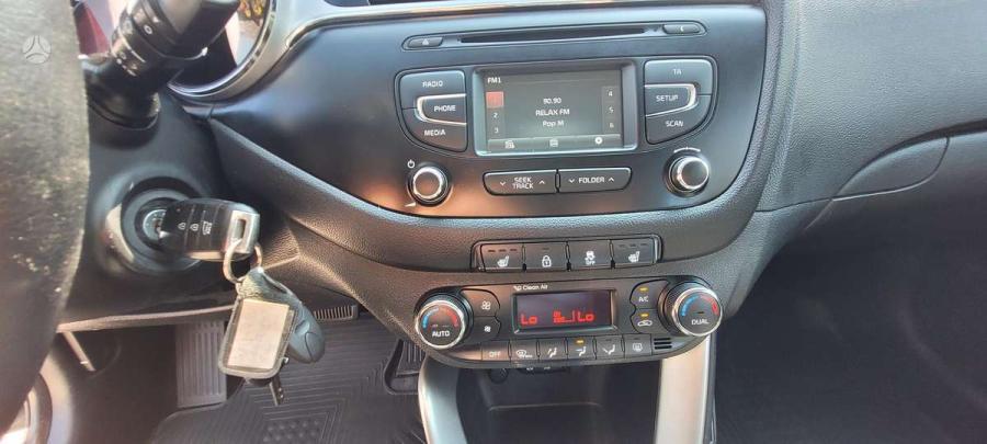 Grey Kia Ceed 2017 in Plunge, with an engine capacity of 1.60 L and mileage of 147 thousand km for 7400 €, photo 22 on AUTOMOTO.COM.LV