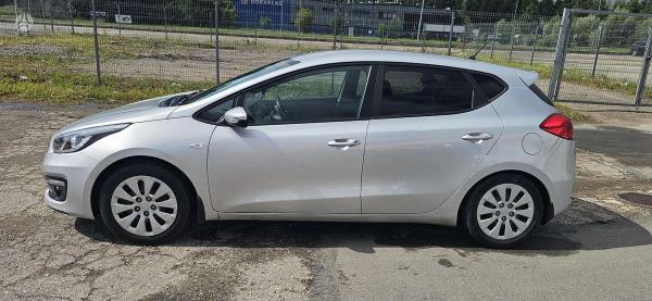 Pelēks Kia Ceed 2017 Panevēža, ar dzinēja tilpumu 1.40 L un nobraukumu 208 tūkst. km par 5200 €, foto 8 vietnē AUTOMOTO.COM.LV