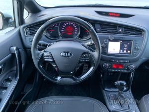 Grey Kia Ceed 2017 in Tallinn, with an engine capacity of 1.60 L and mileage of 213 thousand km for 8500 €, photo 17 on AUTOMOTO.COM.LV