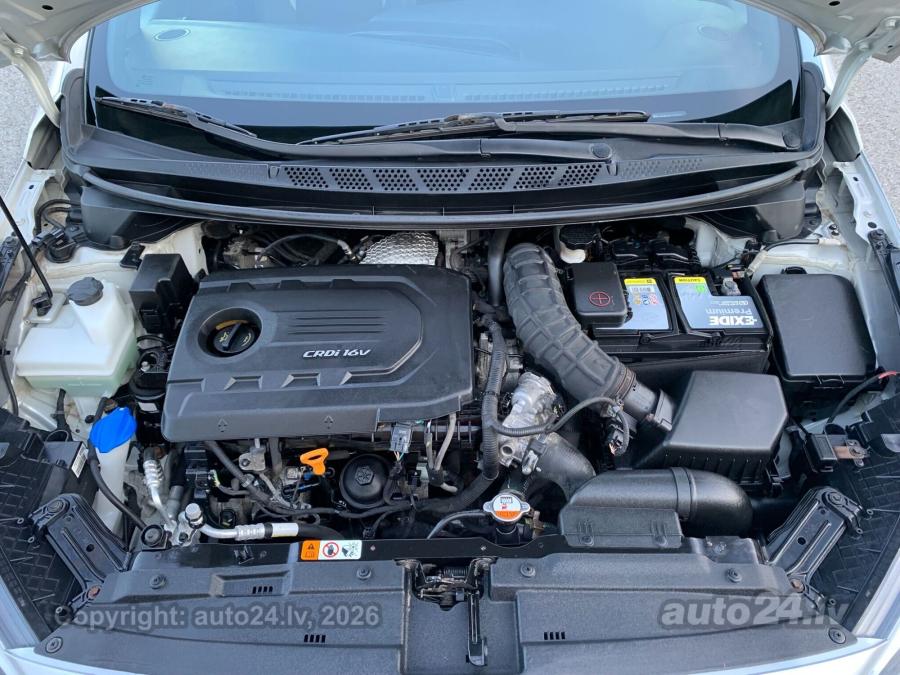Grey Kia Ceed 2017 in Tallinn, with an engine capacity of 1.60 L and mileage of 213 thousand km for 8500 €, photo 25 on AUTOMOTO.COM.LV