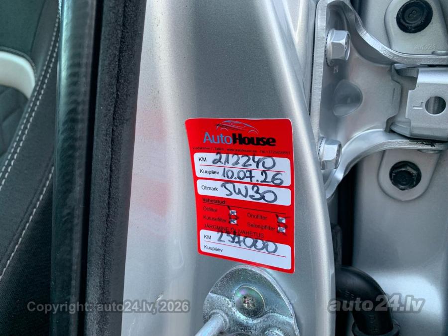 Grey Kia Ceed 2017 in Tallinn, with an engine capacity of 1.60 L and mileage of 213 thousand km for 8500 €, photo 26 on AUTOMOTO.COM.LV