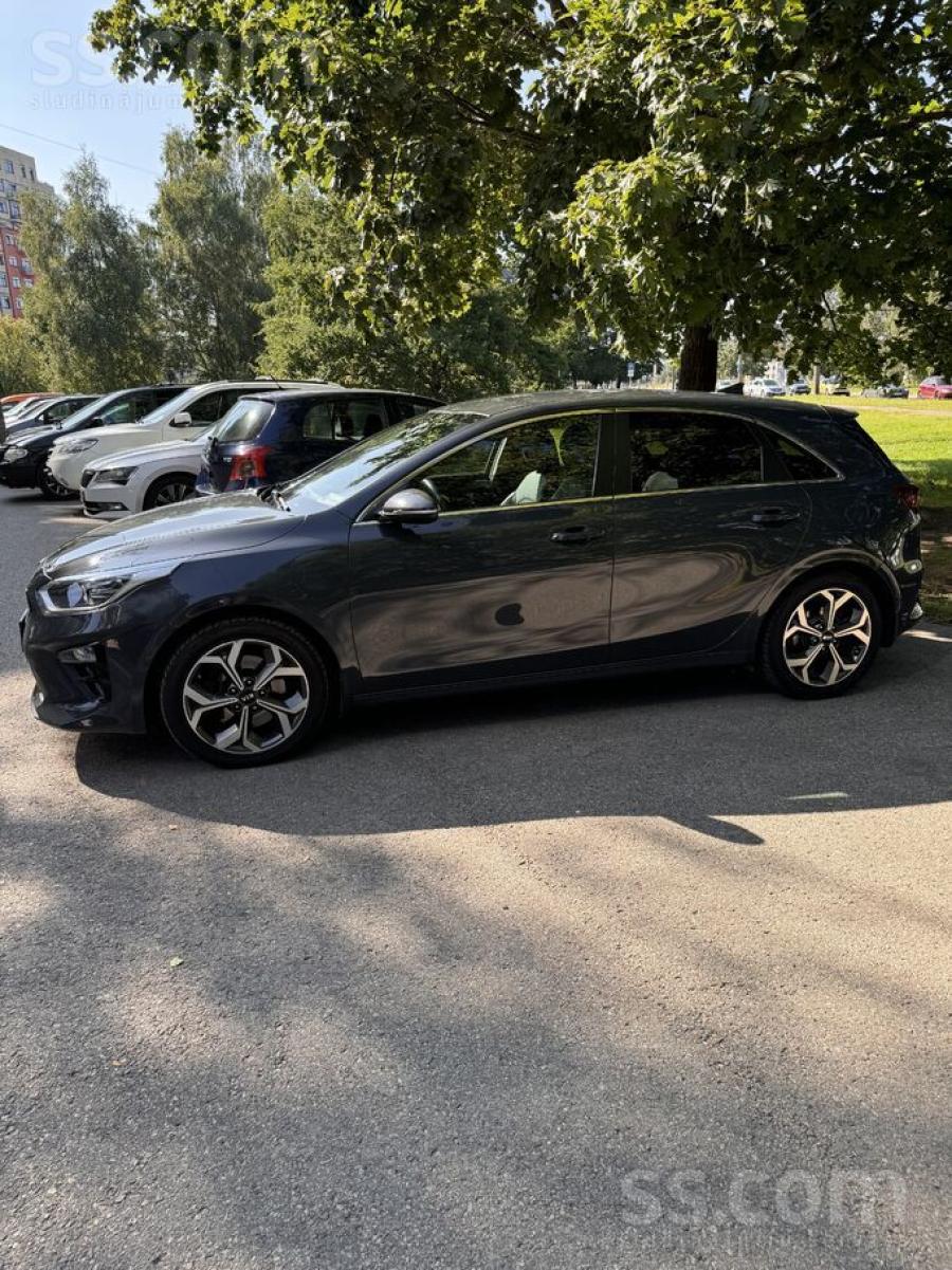 Pelēks Kia Ceed 2018 Rīga, ar dzinēja tilpumu 1.40 L un nobraukumu 81 tūkst. km par 12100 €, foto 12 vietnē AUTOMOTO.COM.LV