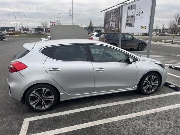 Pelēks Kia Ceed 2018 Rīga, ar dzinēja tilpumu 1.60 L un nobraukumu 131 tūkst. km par 12500 €, foto 4 vietnē AUTOMOTO.COM.LV
