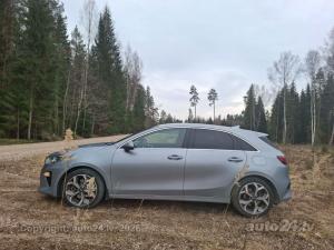 Grey Kia Ceed 2018 in Tartu, with an engine capacity of 1.60 L and mileage of 343 thousand km for 9999 €, photo 2 on AUTOMOTO.COM.LV