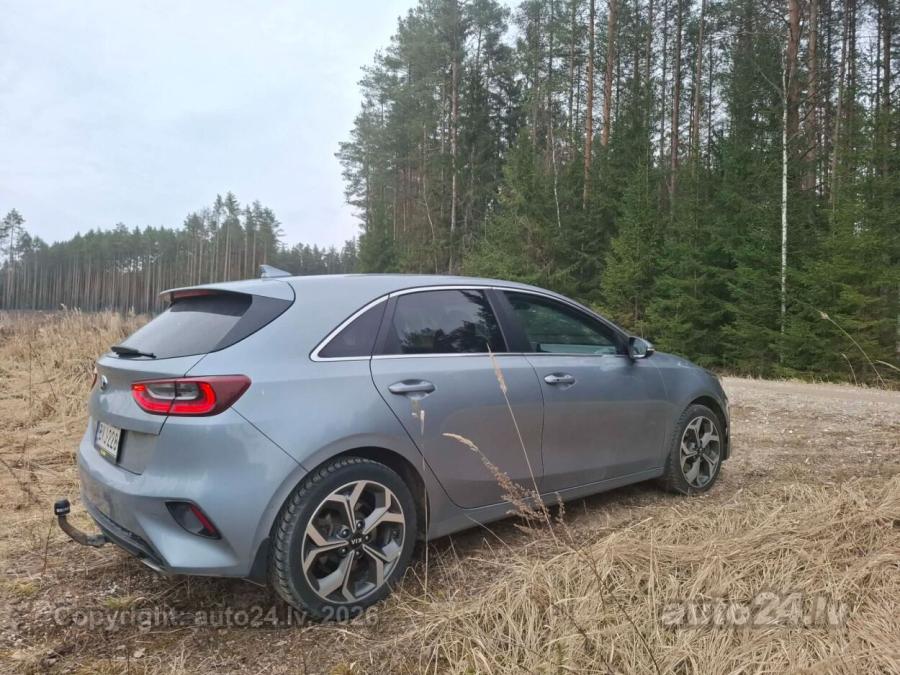 Grey Kia Ceed 2018 in Tartu, with an engine capacity of 1.60 L and mileage of 343 thousand km for 9999 €, photo 4 on AUTOMOTO.COM.LV