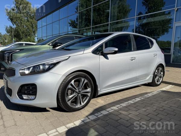 Pelēks Kia Ceed 2018 Rīga, ar dzinēja tilpumu 1.60 L un nobraukumu 137 tūkst. km par 9500 €, foto 3 vietnē AUTOMOTO.COM.LV