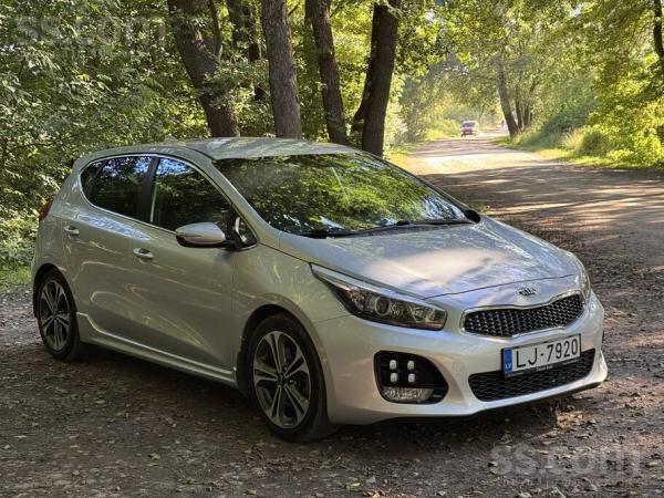 Pelēks Kia Ceed 2018 Rīga, ar dzinēja tilpumu 1.60 L un nobraukumu 137 tūkst. km par 9500 €, foto 6 vietnē AUTOMOTO.COM.LV