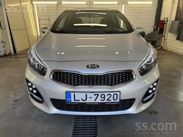 Pelēks Kia Ceed 2018 Rīga, ar dzinēja tilpumu 1.60 L un nobraukumu 137 tūkst. km par 9500 €, foto 10 vietnē AUTOMOTO.COM.LV