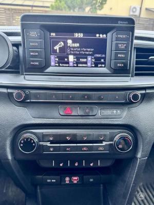 Pelēks Kia Ceed 2018 Kauņa, ar dzinēja tilpumu 1.37 L un nobraukumu 156 tūkst. km par 8750 €, foto 10 vietnē AUTOMOTO.COM.LV