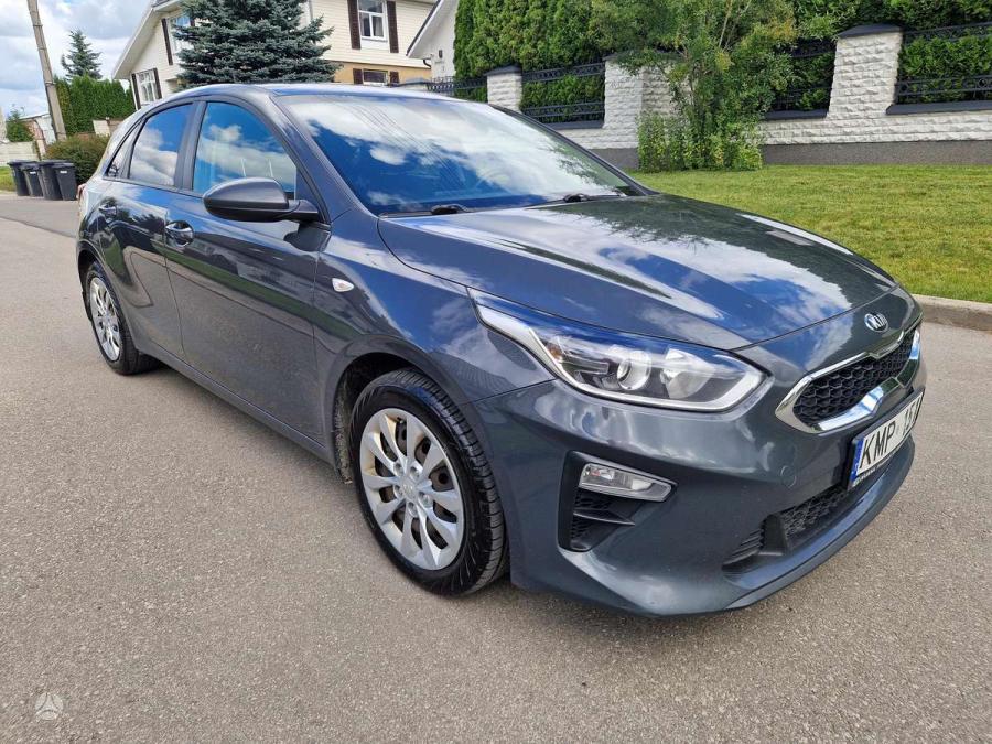 Pelēks Kia Ceed 2018 Viļņa, ar dzinēja tilpumu 1.37 L un nobraukumu 330 tūkst. km par 4990 €, foto 1 vietnē AUTOMOTO.COM.LV