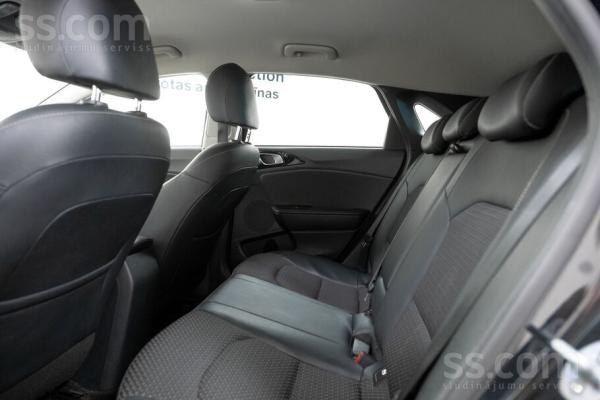 Pelēks Kia Ceed 2019 Rīga, ar dzinēja tilpumu 1.60 L un nobraukumu 140 tūkst. km par 12900 €, foto 7 vietnē AUTOMOTO.COM.LV