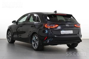 Pelēks Kia Ceed 2019 Rīga, ar dzinēja tilpumu 1.60 L un nobraukumu 140 tūkst. km par 12900 €, foto 13 vietnē AUTOMOTO.COM.LV