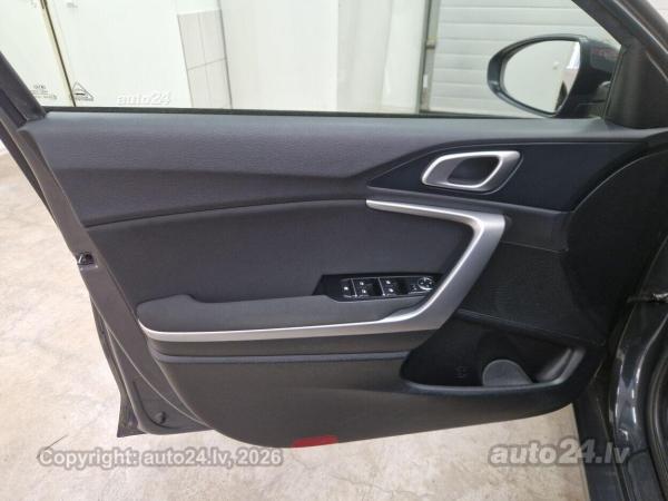Pelēks Kia Ceed 2019 Hāpsalu, ar dzinēja tilpumu 1.40 L un nobraukumu 140 tūkst. km par 9500 €, foto 11 vietnē AUTOMOTO.COM.LV