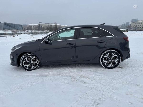 Pelēks Kia Ceed 2019 Viļņa, ar dzinēja tilpumu 1.60 L un nobraukumu 110 tūkst. km par 12490 €, foto 4 vietnē AUTOMOTO.COM.LV