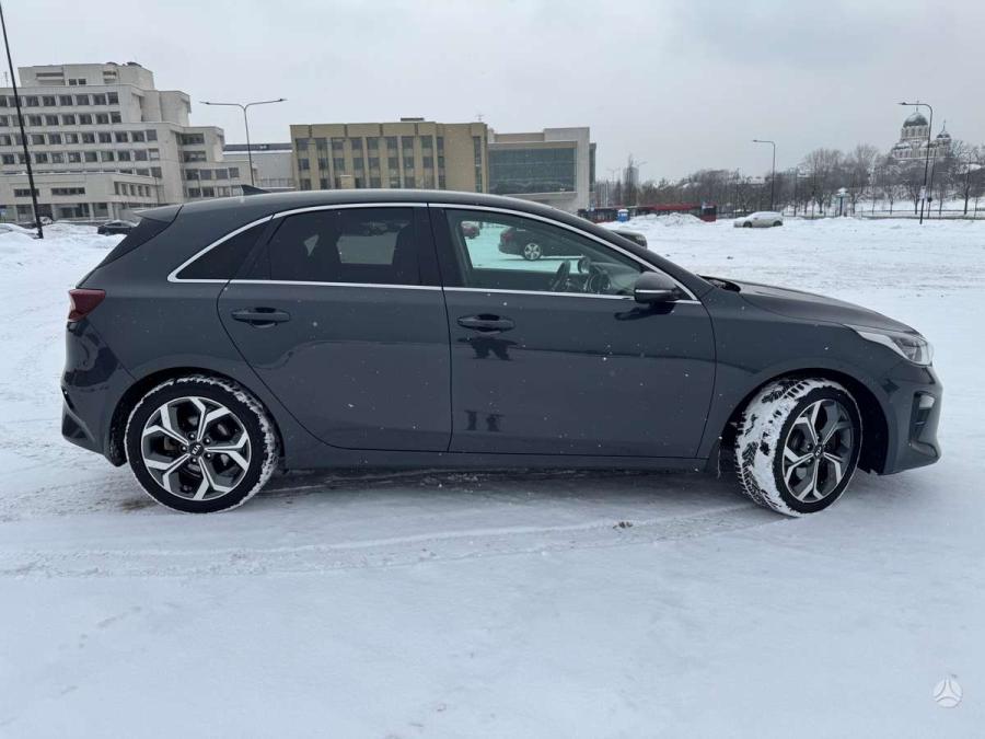 Pelēks Kia Ceed 2019 Viļņa, ar dzinēja tilpumu 1.60 L un nobraukumu 110 tūkst. km par 12490 €, foto 7 vietnē AUTOMOTO.COM.LV