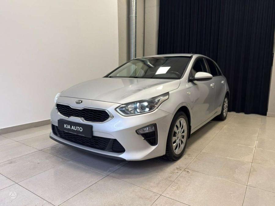 Grey Kia Ceed 2019 in Vilnius, with an engine capacity of 1.60 L and mileage of 138 thousand km for 9500 €, photo 1 on AUTOMOTO.COM.LV