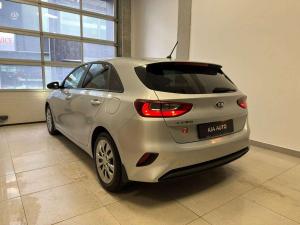 Grey Kia Ceed 2019 in Vilnius, with an engine capacity of 1.60 L and mileage of 138 thousand km for 9500 €, photo 21 on AUTOMOTO.COM.LV