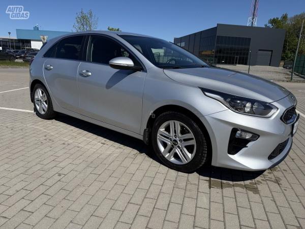 Grey Kia Ceed 2019 in Klaipeda, with an engine capacity of 1.00 L and mileage of 69 thousand km for 12000 €, photo 3 on AUTOMOTO.COM.LV