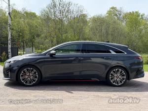 Grey Kia Ceed 2019 in Tallinn, with an engine capacity of 1.60 L and mileage of 124 thousand km for 17900 €, photo 7 on AUTOMOTO.COM.LV