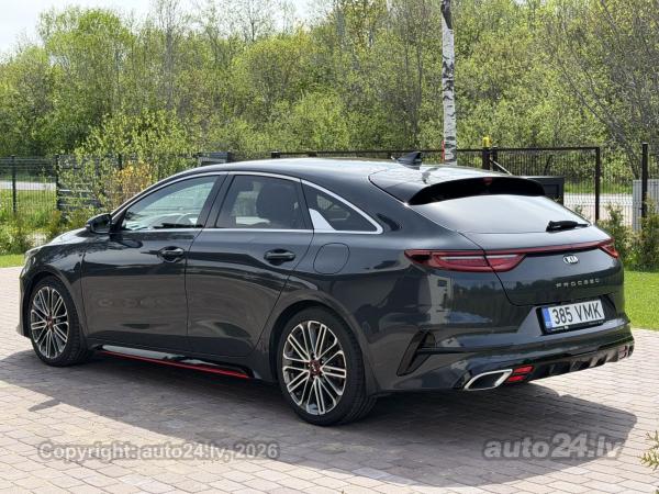 Grey Kia Ceed 2019 in Tallinn, with an engine capacity of 1.60 L and mileage of 124 thousand km for 17900 €, photo 7 on AUTOMOTO.COM.LV