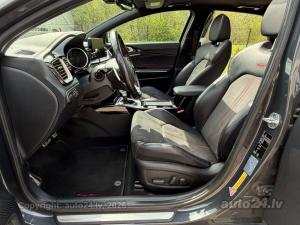 Grey Kia Ceed 2019 in Tallinn, with an engine capacity of 1.60 L and mileage of 124 thousand km for 17900 €, photo 17 on AUTOMOTO.COM.LV