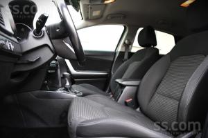 Grey Kia Ceed 2019 in Riga, with an engine capacity of 1.60 L and mileage of 180 thousand km for 7995 €, photo 12 on AUTOMOTO.COM.LV