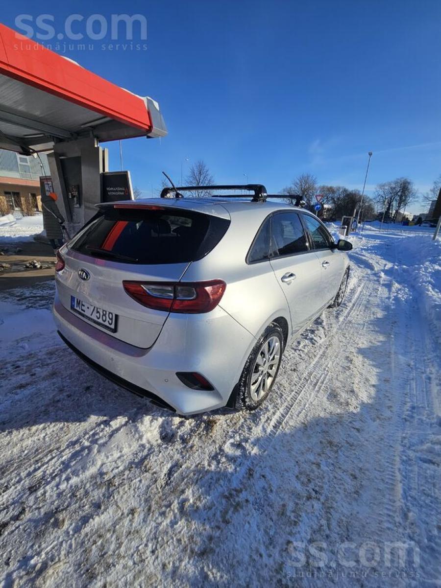 Grey Kia Ceed 2019 in Jelgava, with an engine capacity of 1.60 L and mileage of 141 thousand km for 8600 €, photo 4 on AUTOMOTO.COM.LV