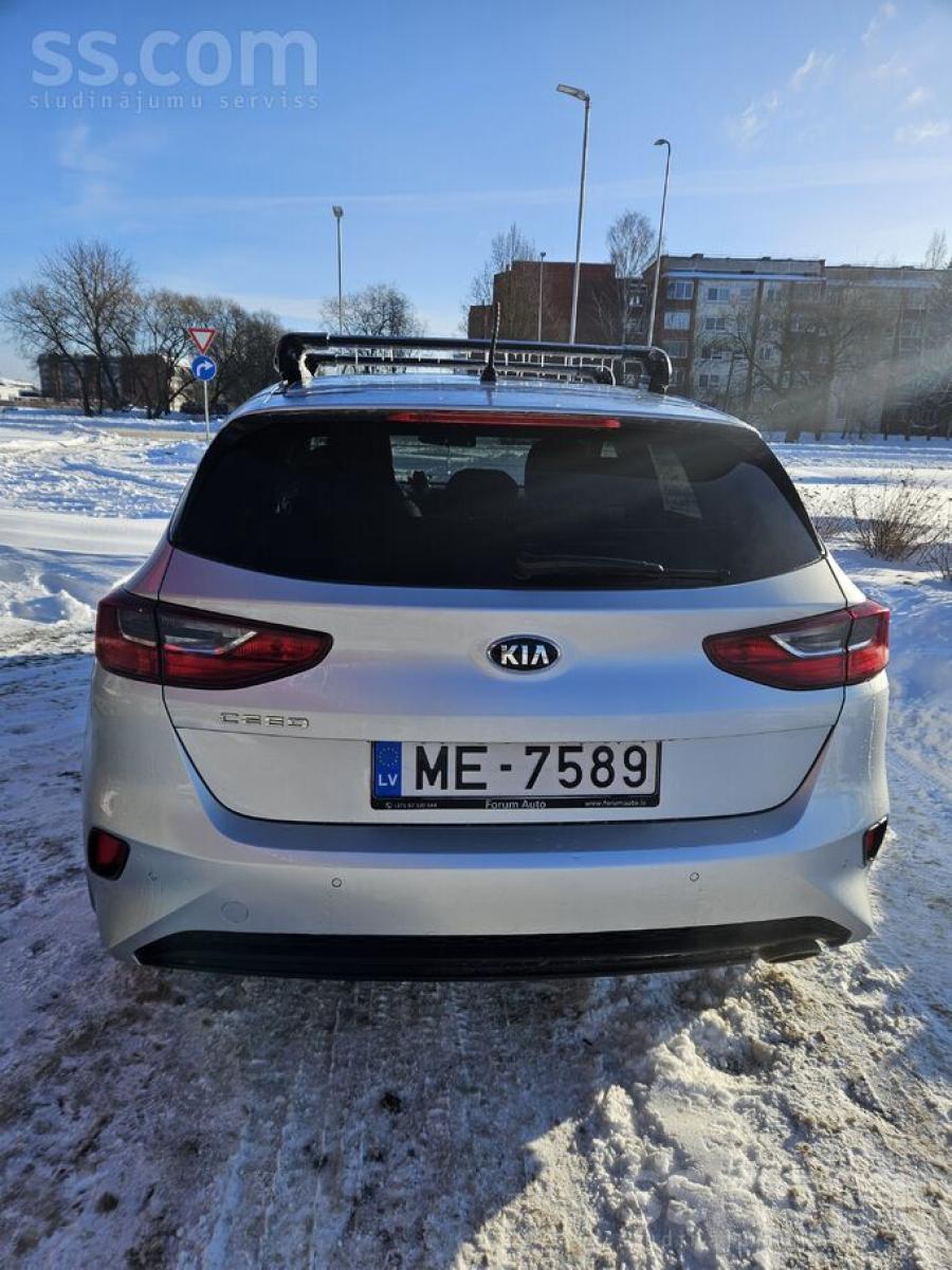 Grey Kia Ceed 2019 in Jelgava, with an engine capacity of 1.60 L and mileage of 141 thousand km for 8600 €, photo 6 on AUTOMOTO.COM.LV