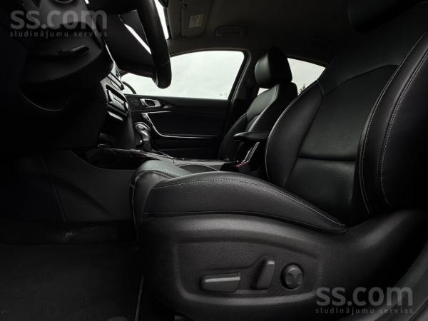 Grey Kia Ceed 2019 in Valmiera, with an engine capacity of 1.40 L and mileage of 90 thousand km for 14200 €, photo 7 on AUTOMOTO.COM.LV