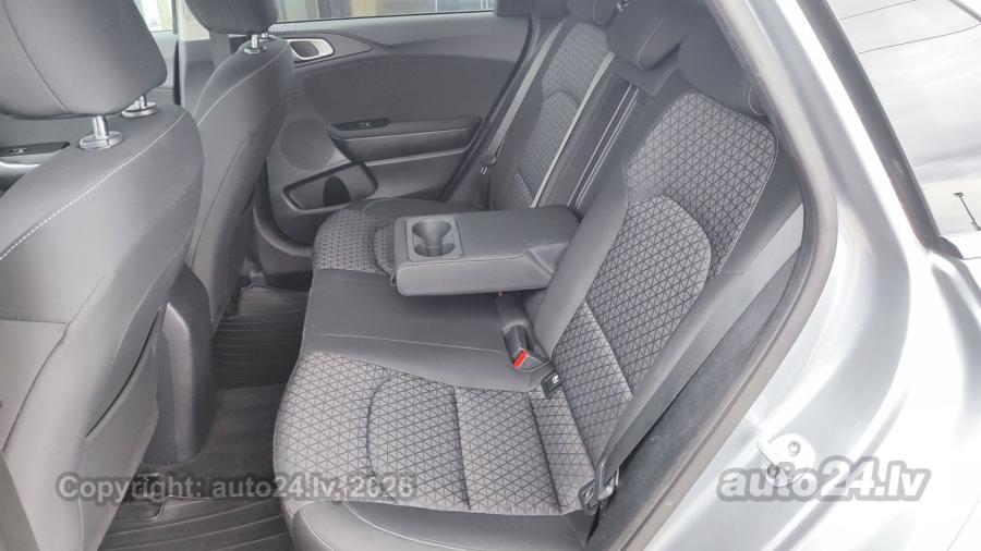 Pelēks Kia Ceed 2019 Tartu, ar dzinēja tilpumu 1.40 L un nobraukumu 141 tūkst. km par 10990 €, foto 7 vietnē AUTOMOTO.COM.LV