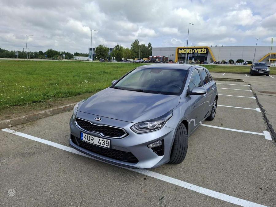 Pelēks Kia Ceed 2019 Panevēža, ar dzinēja tilpumu 1.60 L un nobraukumu 356 tūkst. km par 4800 €, foto 3 vietnē AUTOMOTO.COM.LV