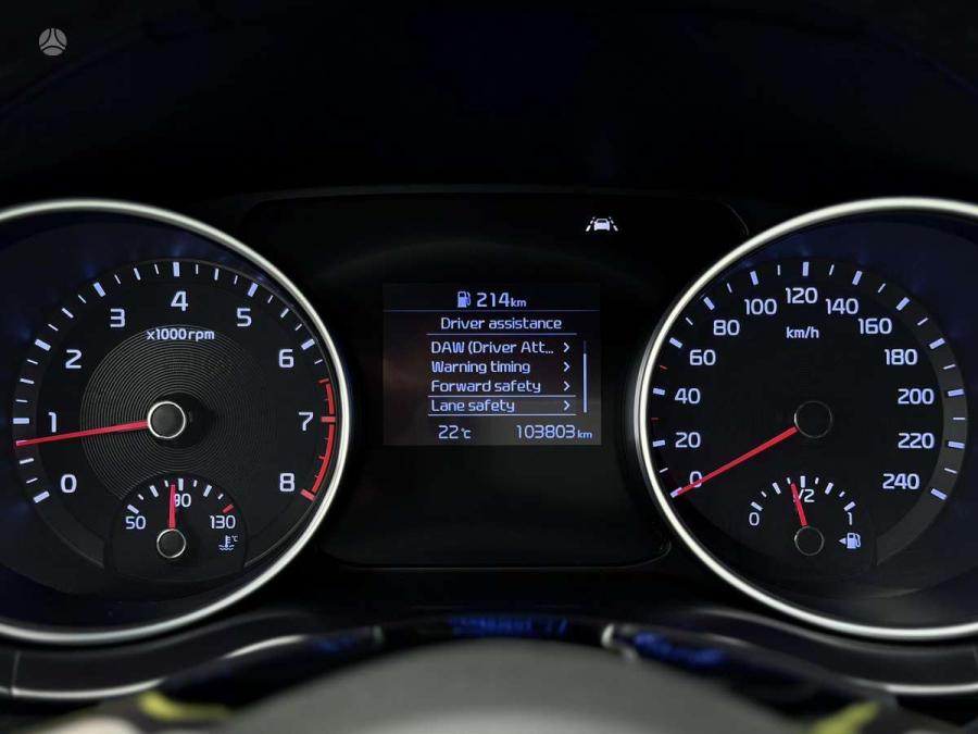 Grey Kia Ceed 2019 in Vilnius, with an engine capacity of 1.37 L and mileage of 104 thousand km for 10900 €, photo 28 on AUTOMOTO.COM.LV
