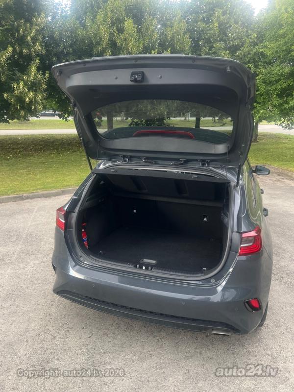 Pelēks Kia Ceed 2019 Tallina, ar dzinēja tilpumu 1.40 L un nobraukumu 136 tūkst. km par 12990 €, foto 10 vietnē AUTOMOTO.COM.LV