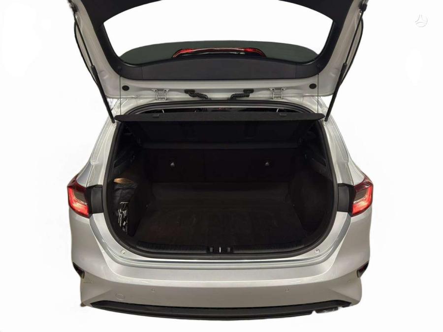 Pelēks Kia Ceed 2019 Viļņa, ar dzinēja tilpumu 1.60 L un nobraukumu 73 tūkst. km par 9990 €, foto 11 vietnē AUTOMOTO.COM.LV