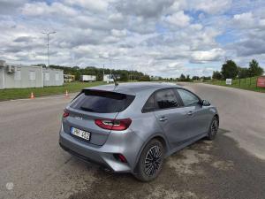 Pelēks Kia Ceed 2019 Kauņa, ar dzinēja tilpumu 1.60 L un nobraukumu 178 tūkst. km par 6800 €, foto 6 vietnē AUTOMOTO.COM.LV