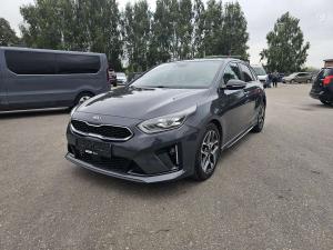 Grey Kia Ceed 2019 in Ukmerge, with an engine capacity of 1.60 L and mileage of 220 thousand km for 7650 €, photo  on AUTOMOTO.COM.LV