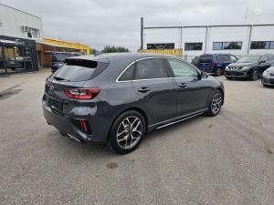 Grey Kia Ceed 2019 in Ukmerge, with an engine capacity of 1.60 L and mileage of 220 thousand km for 7650 €, photo 6 on AUTOMOTO.COM.LV