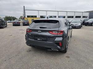 Grey Kia Ceed 2019 in Ukmerge, with an engine capacity of 1.60 L and mileage of 220 thousand km for 7650 €, photo 7 on AUTOMOTO.COM.LV