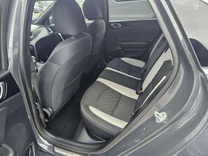 Grey Kia Ceed 2019 in Ukmerge, with an engine capacity of 1.60 L and mileage of 220 thousand km for 7650 €, photo 14 on AUTOMOTO.COM.LV